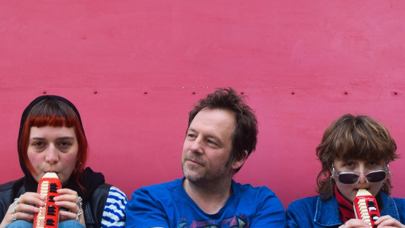 ADAM EN EVA ZEGGEN SORRY | première